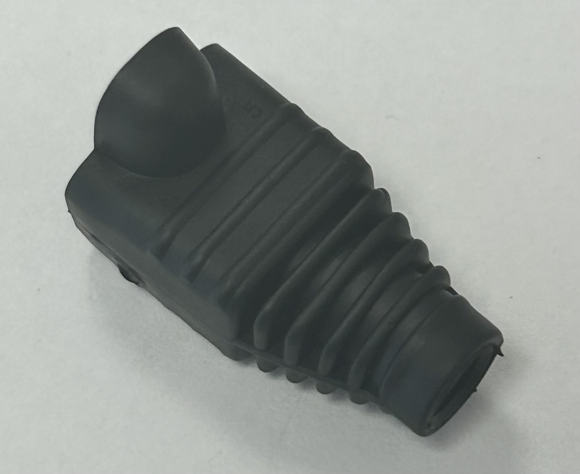 AMP Modular Plug Snagless, 6.0mm Black - 5-737893-7 - Component Buddy